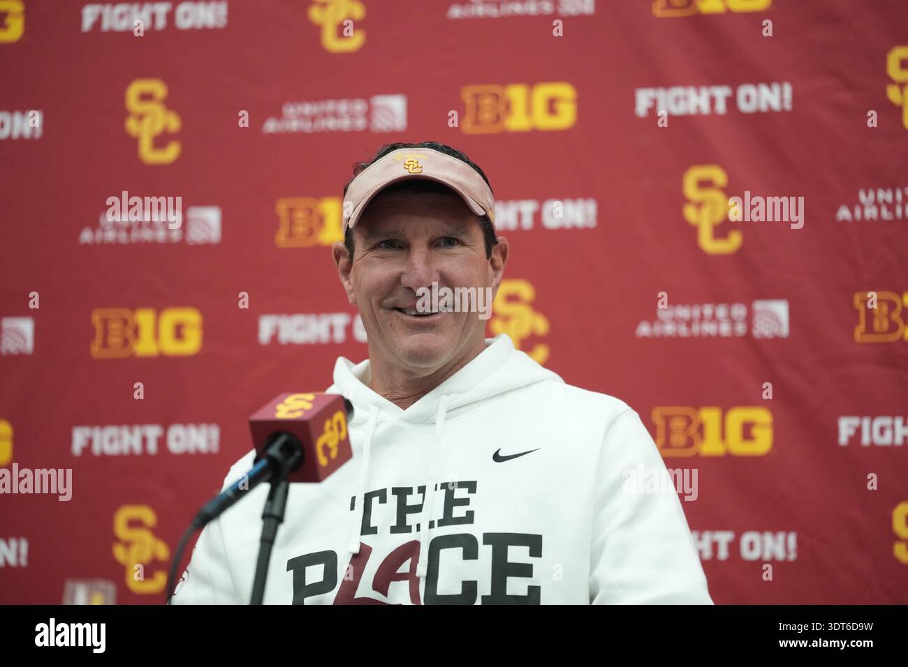 Southern California Trojans special teams coordinator and linebackers ...