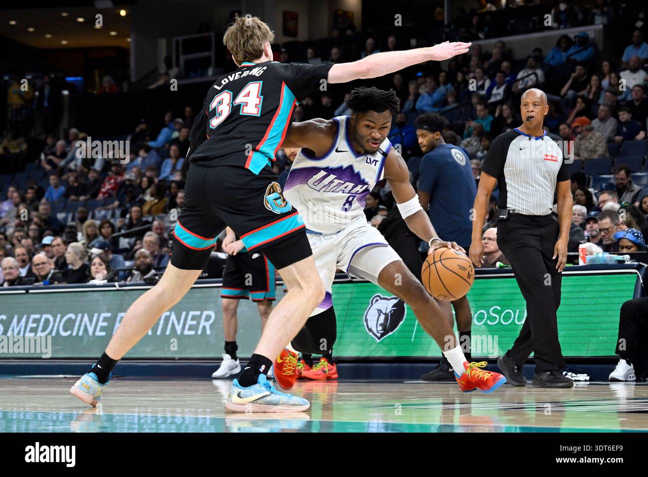 Utah Jazz guard Isaiah Collier (8) handles the ball against Memphis ...