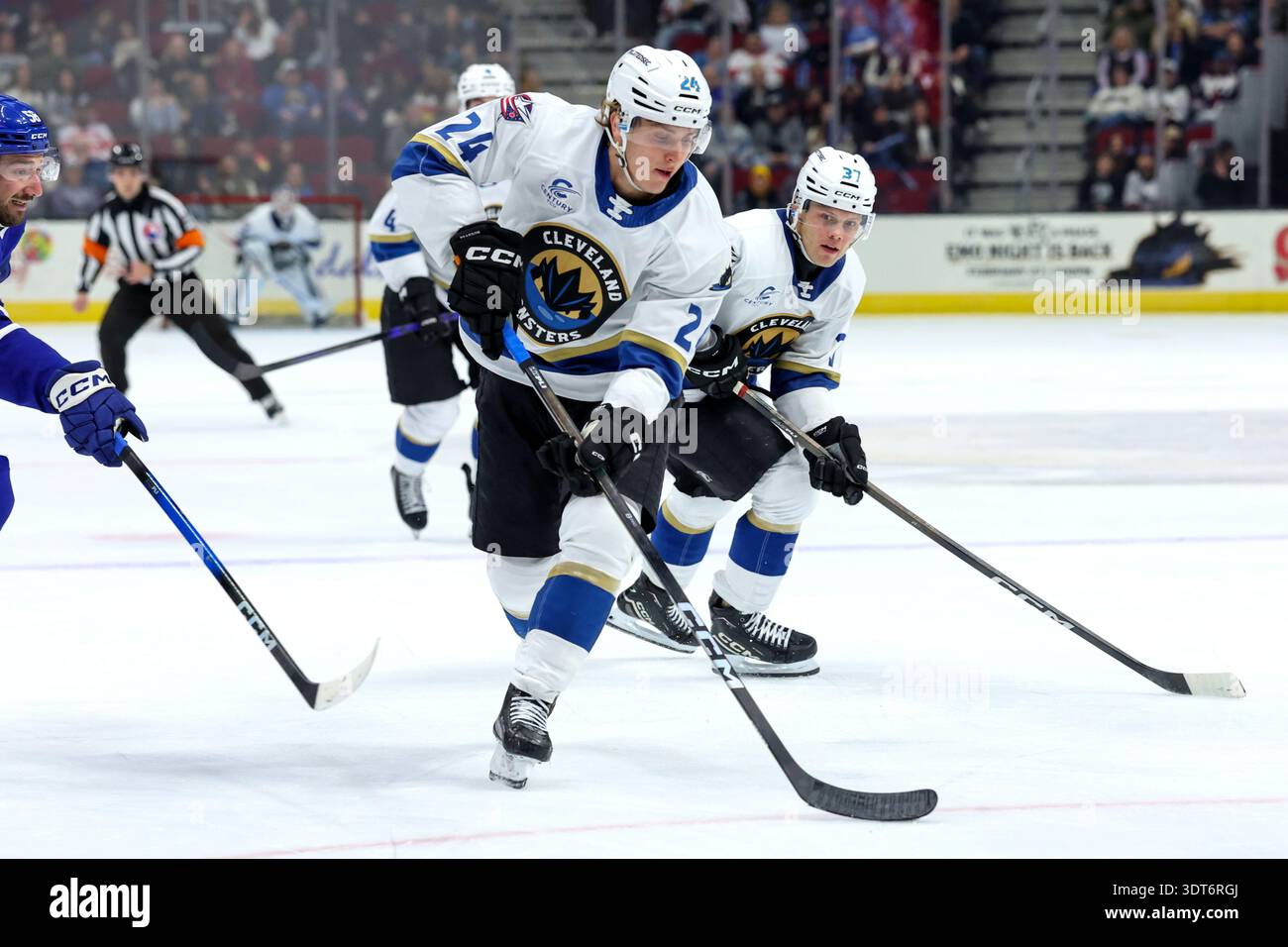 CLEVELAND, OH - FEBRUARY 20: Cleveland Monsters left wing Justin ...