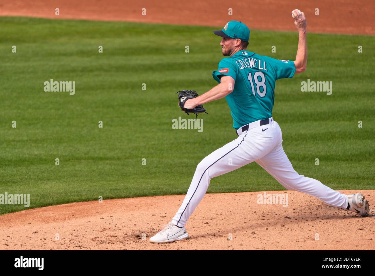 Seattle Mariners pitcher Cooper Criswell throws during the third inning ...