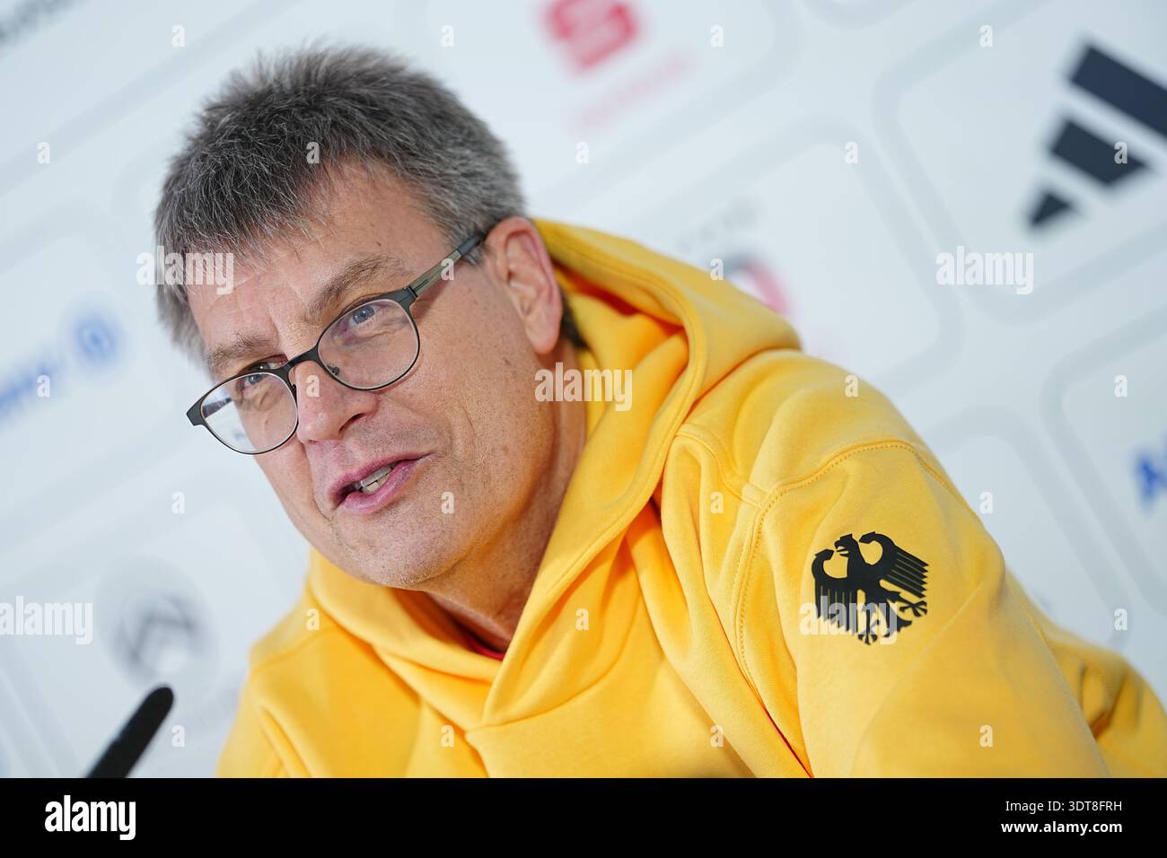 21 February 2026, Italy, Cortina: Olympia, Olympic Winter Games Milan ...