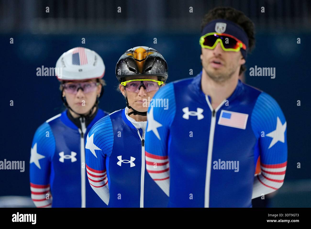 Emery Lehman of the U.S., right, Mia Manganello of the U.S., center ...