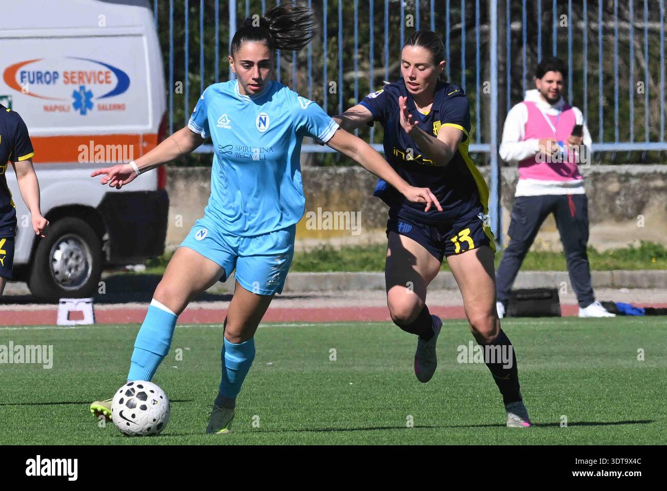 Bianca Vergani of Napoli Women competes for the ball with Natalie Mutyh ...