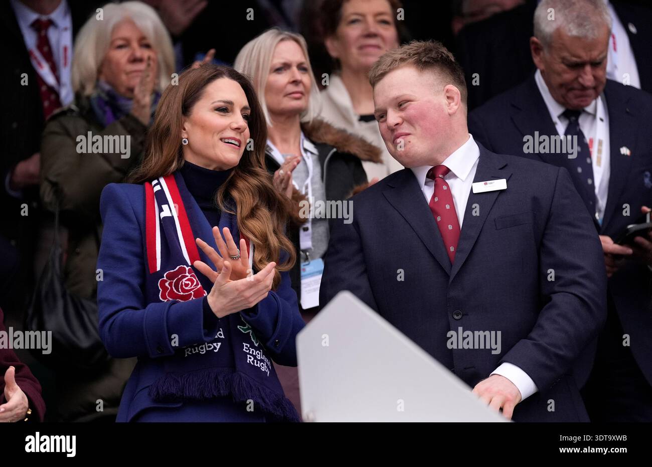 The Princess of Wales with injured England player Fin Baxter in the ...