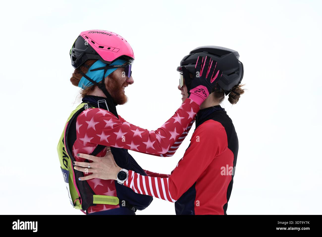 United States' Anna Gibson, right, and United States' Cameron Smith ...