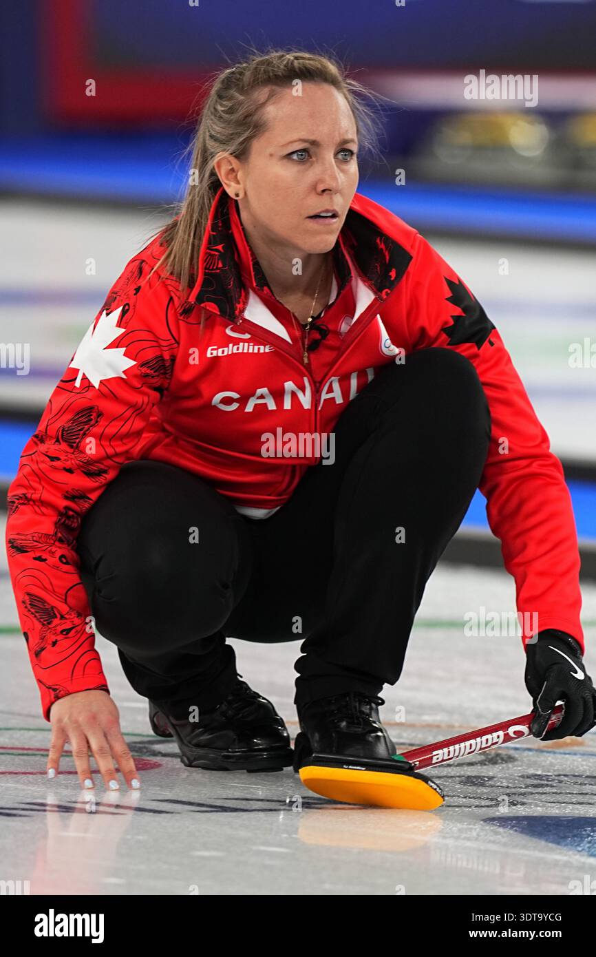 Canada's Rachel Homan competes during a women¥s curling bronze medal ...