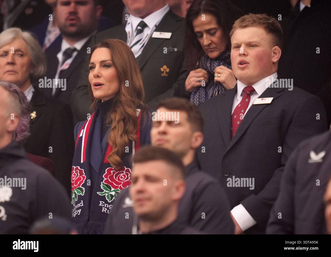 The Princess of Wales with injured England player Fin Baxter in the ...