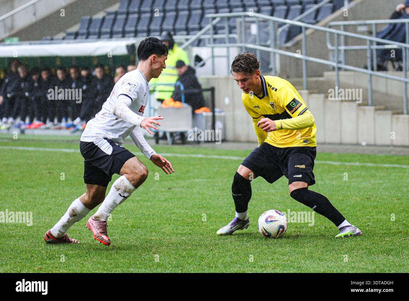 Matti Wagner (Alemannia Aachen #3) and Marco Wörner (SC Verl 11) -- DFL ...