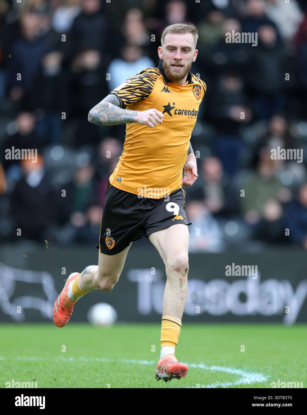 Hull City's Oliver McBurnie during the Sky Bet Championship match at ...
