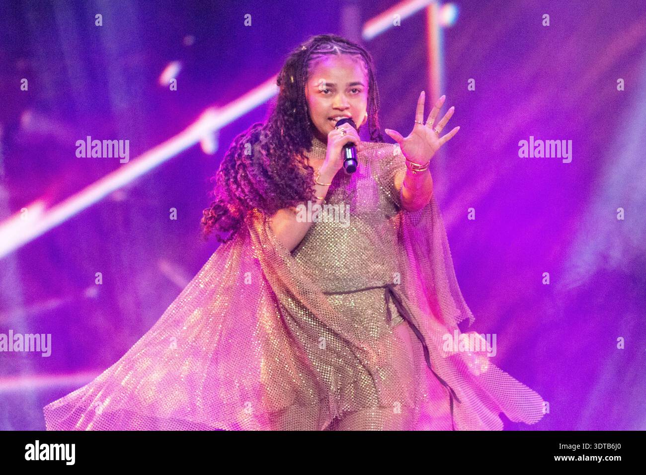 Cimberly performs the song ''Eternity'' during a dress rehearsal of ...