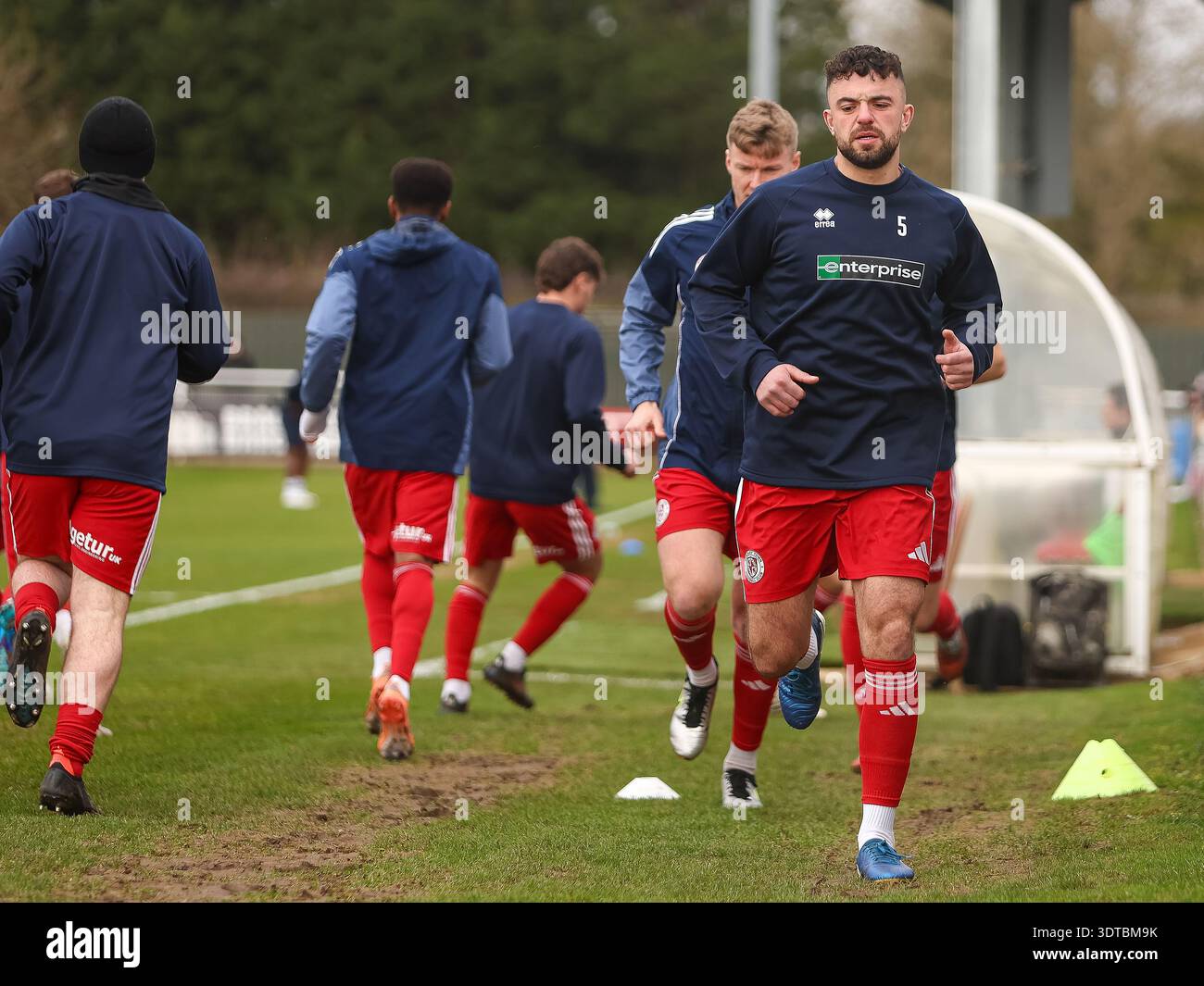 BRACKLEY, ENGLAND - FEBRUARY 21: Kyle Morrison of Brackley Town warms ...