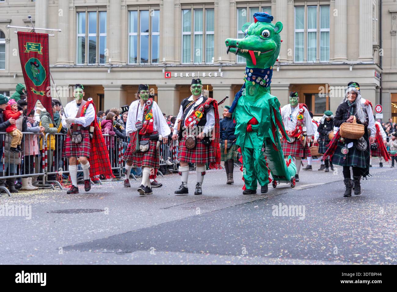 Berner fasnacht hi-res stock photography and images - Alamy