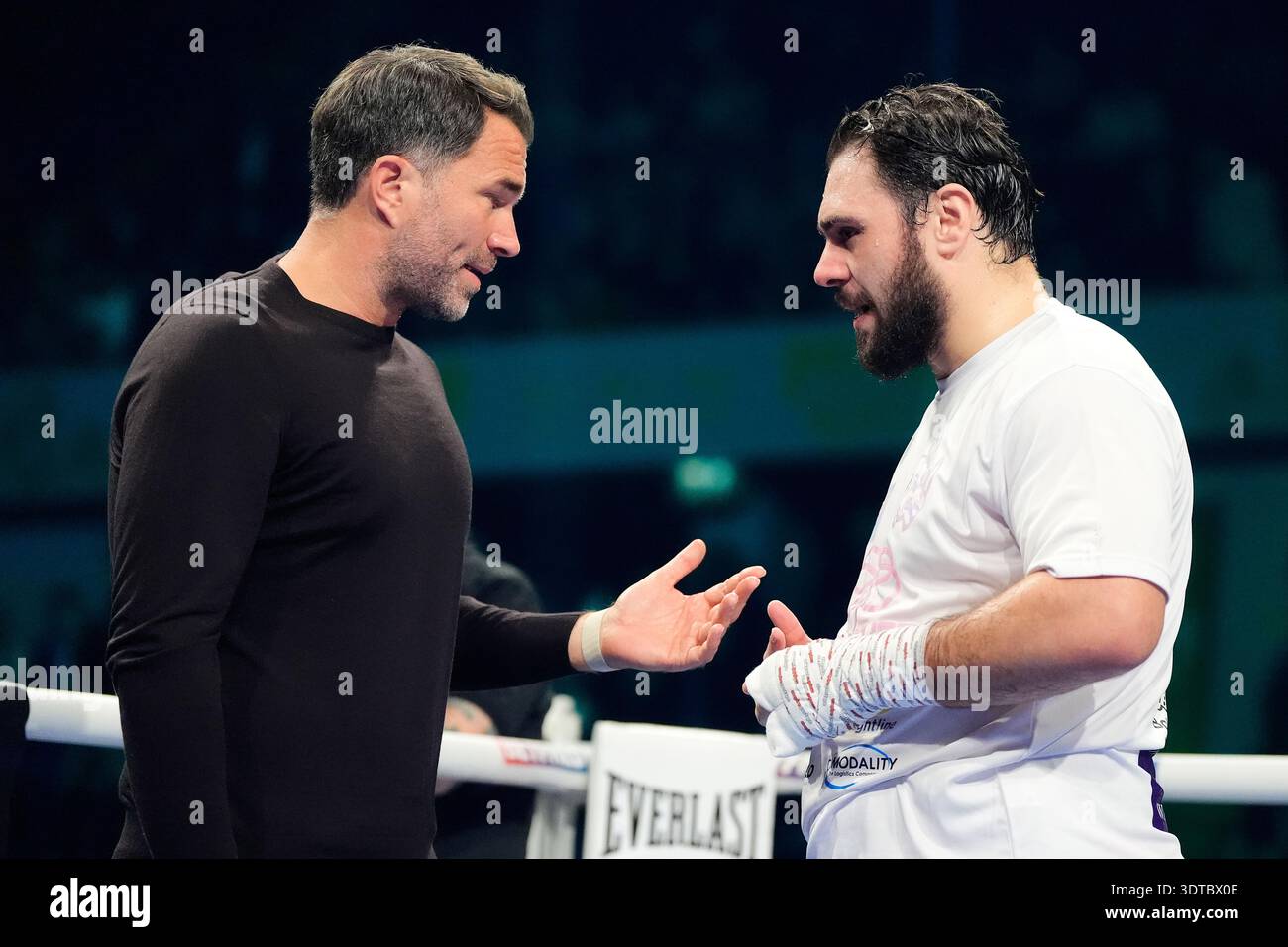 David Allen (right) and Promoter Eddie Hearn at Motorpoint Arena ...