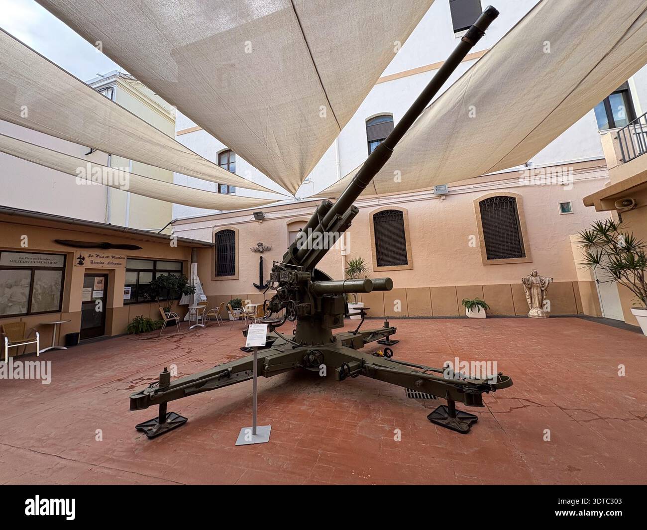 Historic military cannon / artillery piece exhibited in the courtyard ...