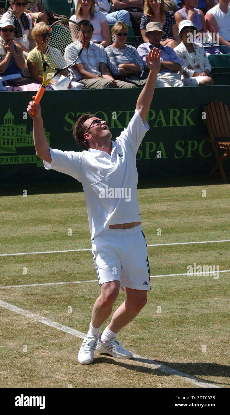 boodles challange at the stoke park golf club cliff richard v matthew ...