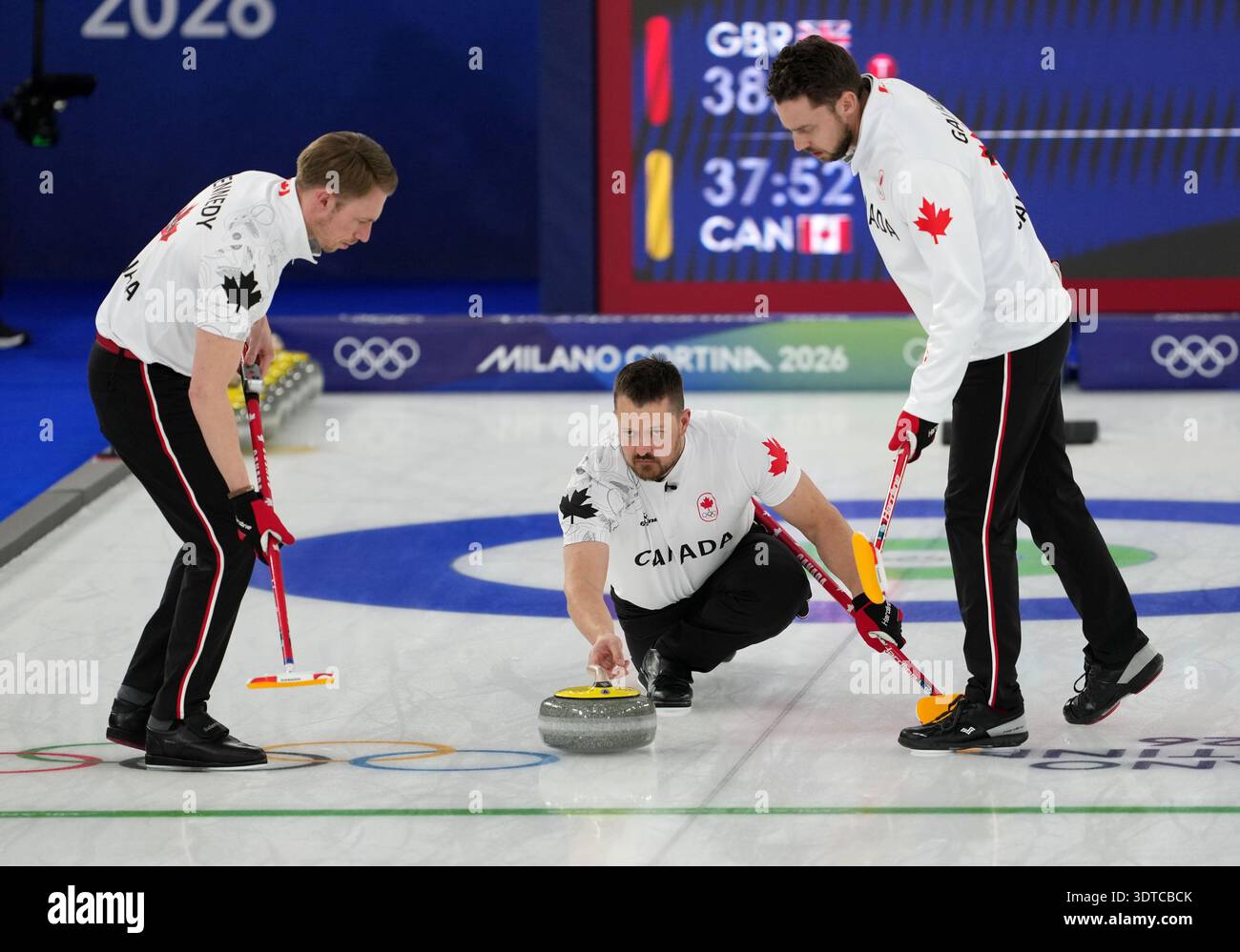 (260221) -- CORTINA D'AMPEZZO, Feb. 21, 2026 (Xinhua) -- Ben Hebert (C ...