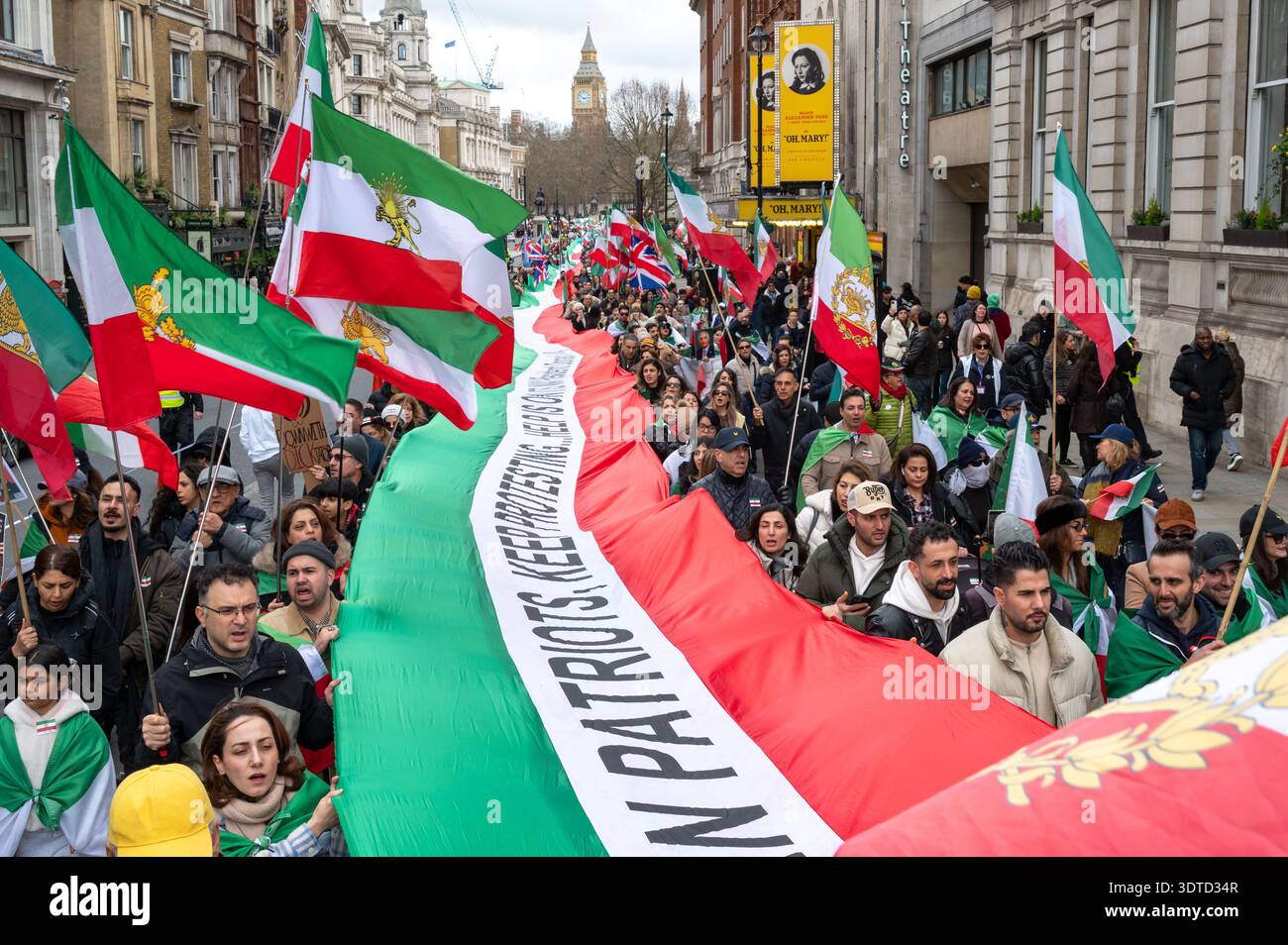 Hundreds of Iranians march in Whitehall. Members of the Iranian ...