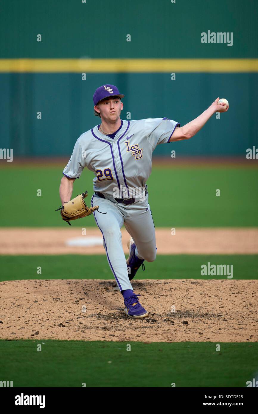 LSU Tigers pitcher Cooper Williams (29) delivers a pitch during an NCAA ...