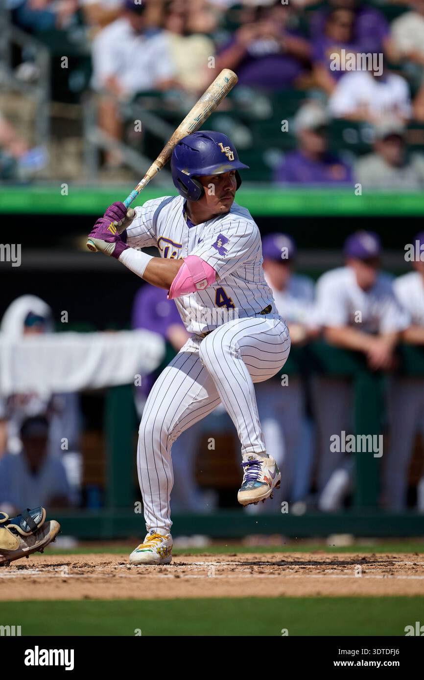LSU Tigers Steven Milam (4) bats during an NCAA baseball game against ...
