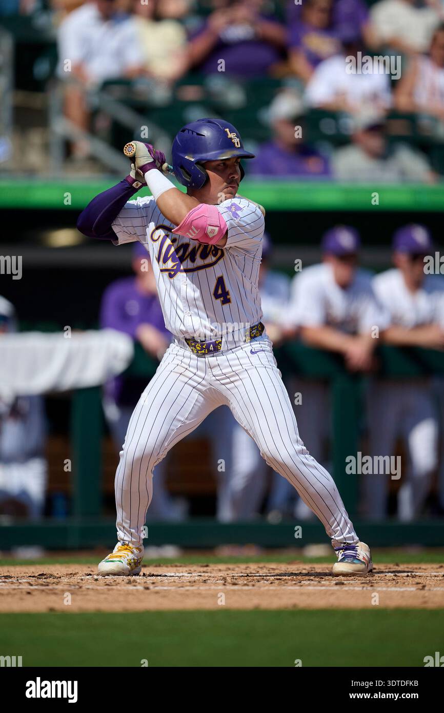 LSU Tigers Steven Milam (4) bats during an NCAA baseball game against ...