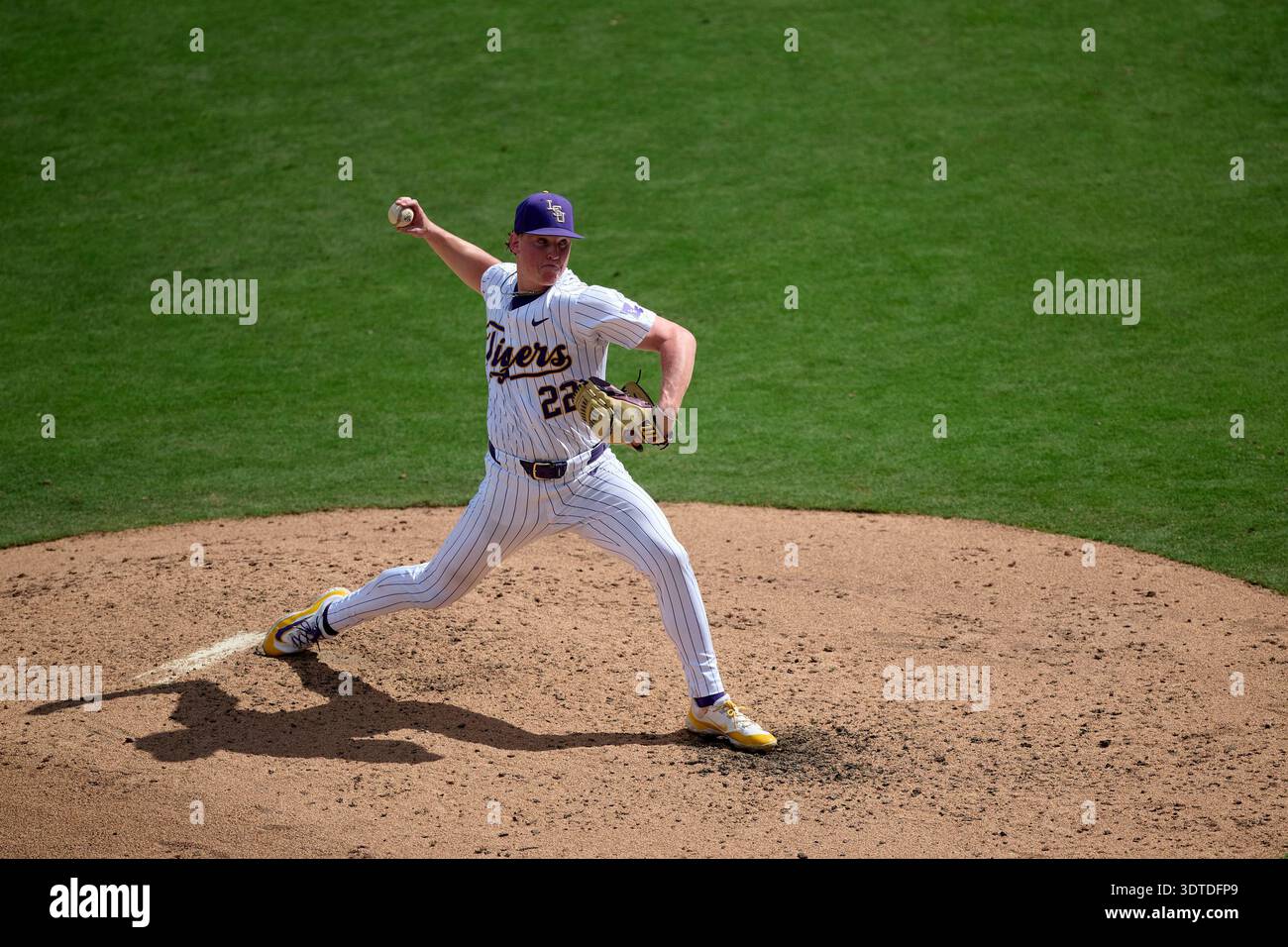 LSU Tigers pitcher Cooper Moore (22) delivers a pitch during an NCAA ...