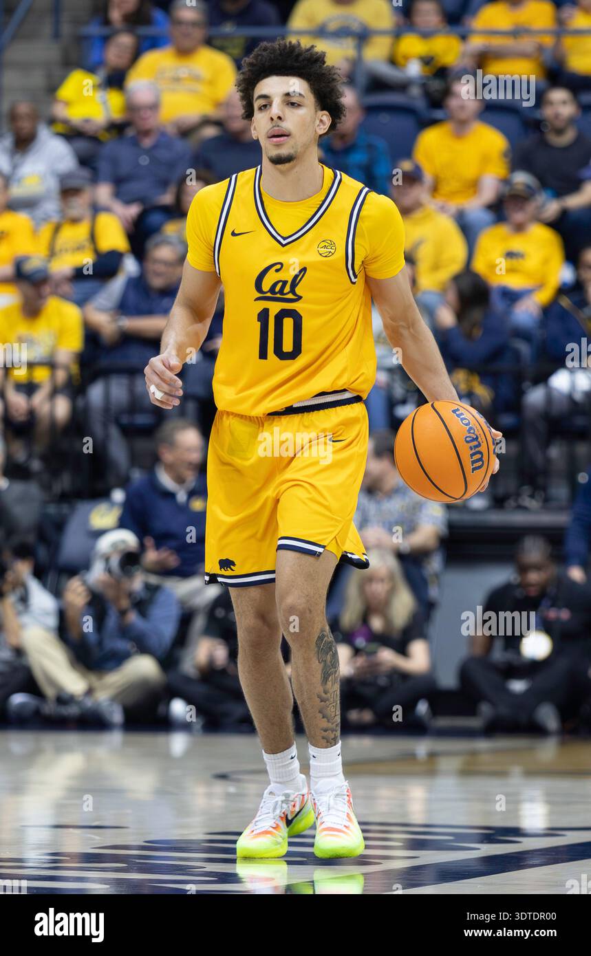 February 21 2026 California guard Justin Pippen (10)sets the play ...