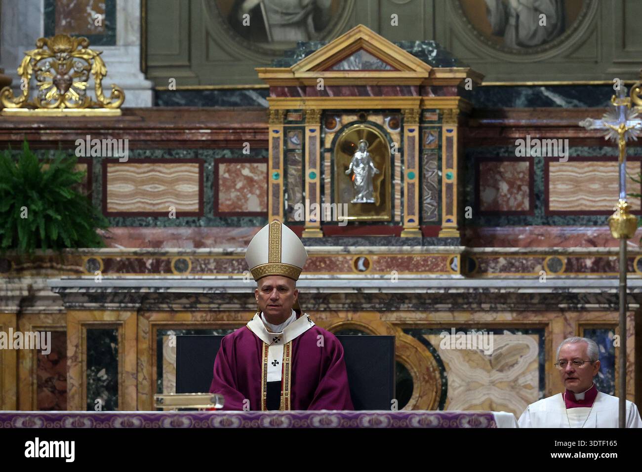 Liturgia quaresimale hi-res stock photography and images - Alamy