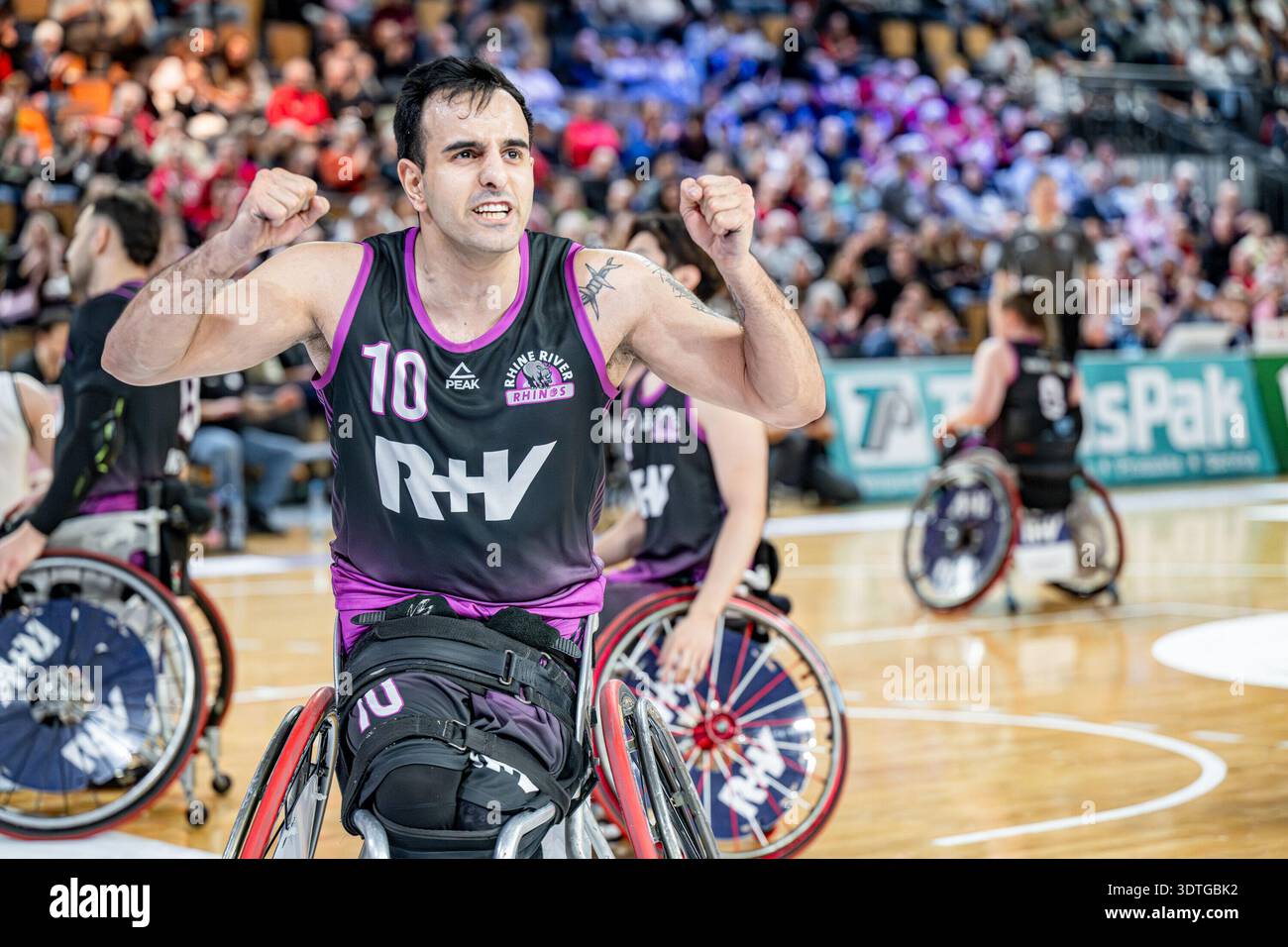 Mojtaba Kamali (Rhine River Rhinos Wiesbaden, 10) RBBL; RSV Lahn-Dill ...