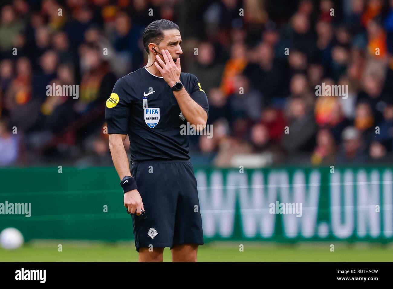 referee Serdar Gozubuyuk during the Dutch Eredivisie match between Go ...