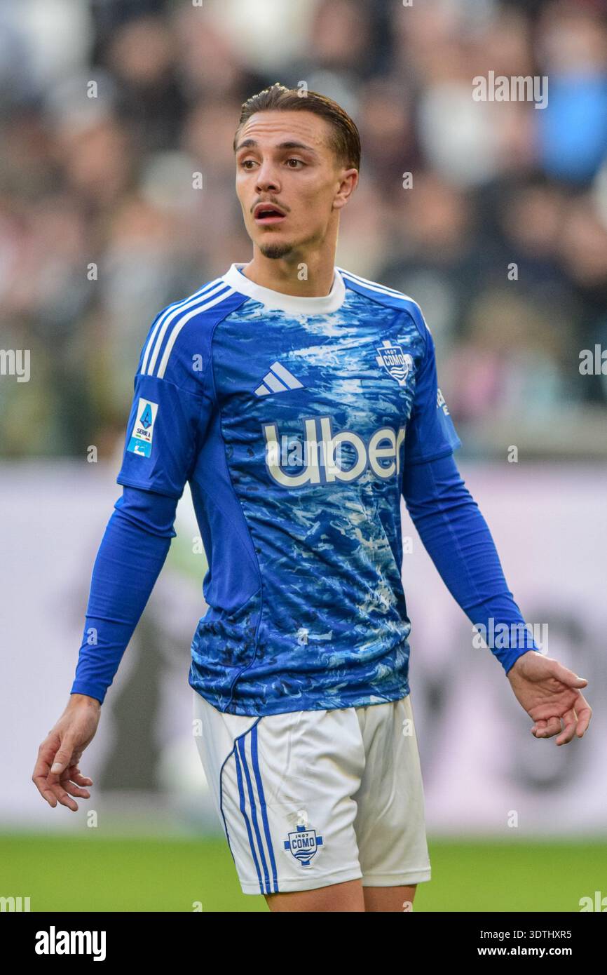 Maxence Caqueret of Como seen during the Serie A 2025/26 football match ...