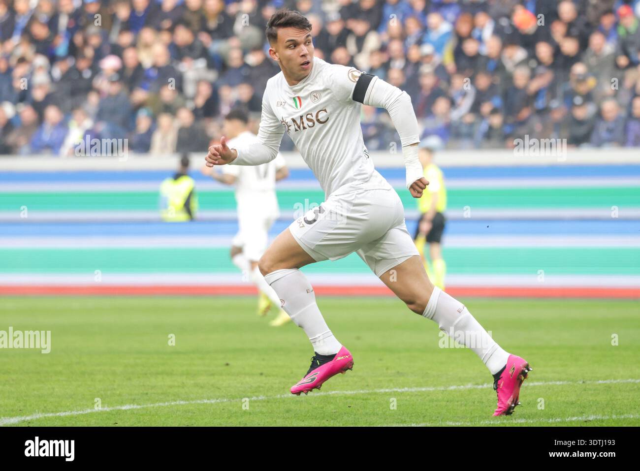 Giovane in action during the Serie A match between Atalanta BC and ...