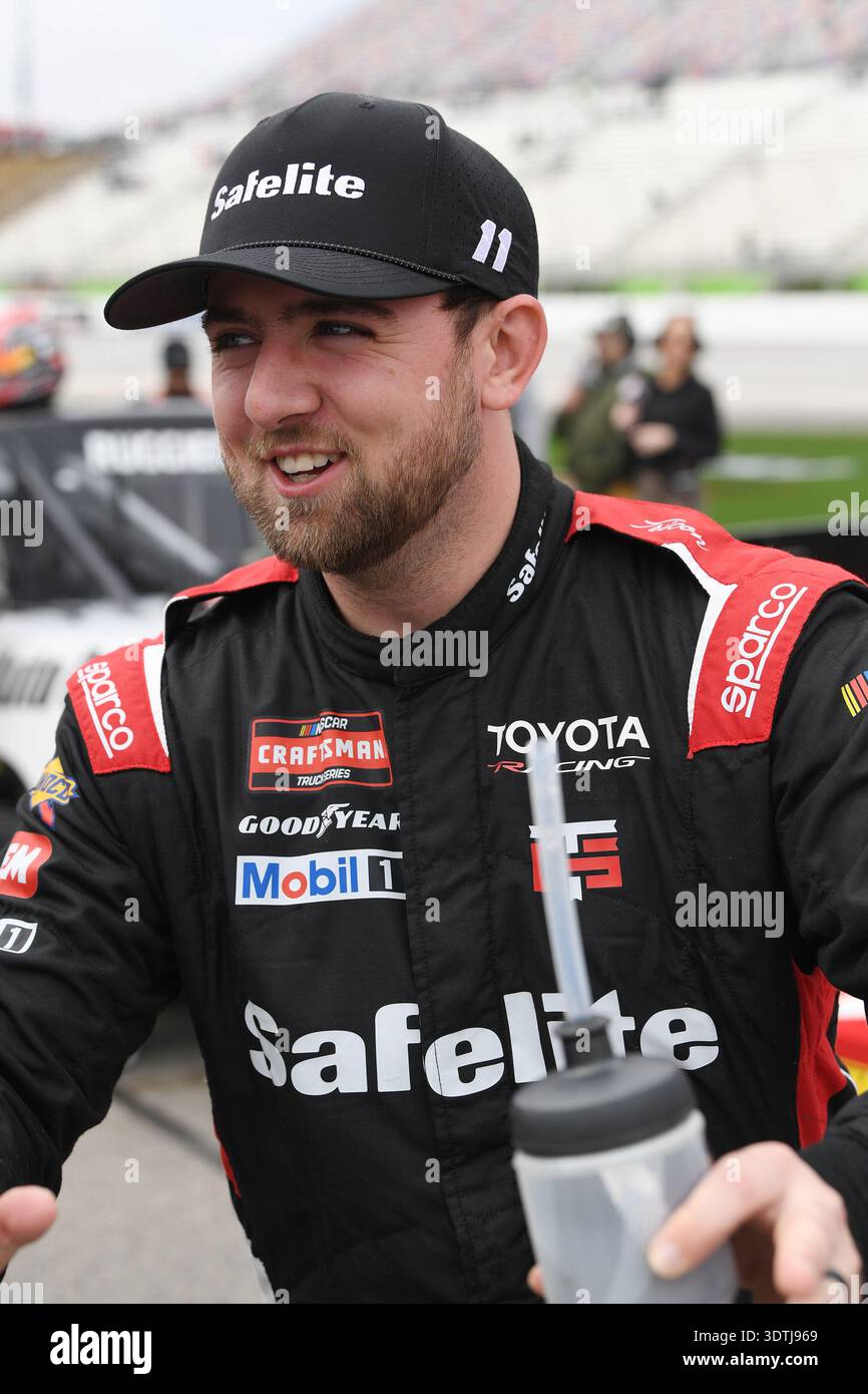ATLANTA, GA - FEBRUARY 21: Kaden Honeycutt (#11 TRICON Garage Safelite ...