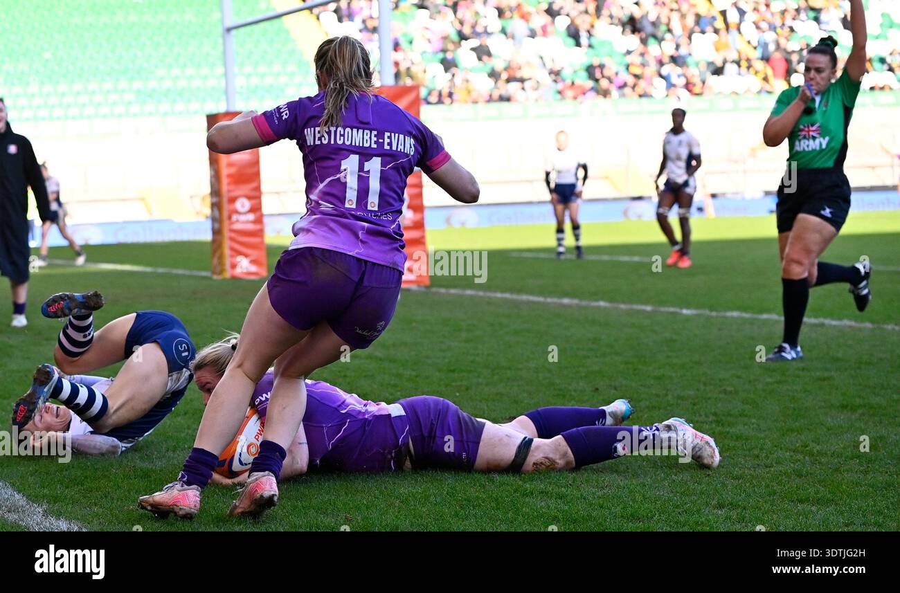 Northampton ENGLAND - Daisy Hibbert-Jones (c) Loughborough Lightning ...