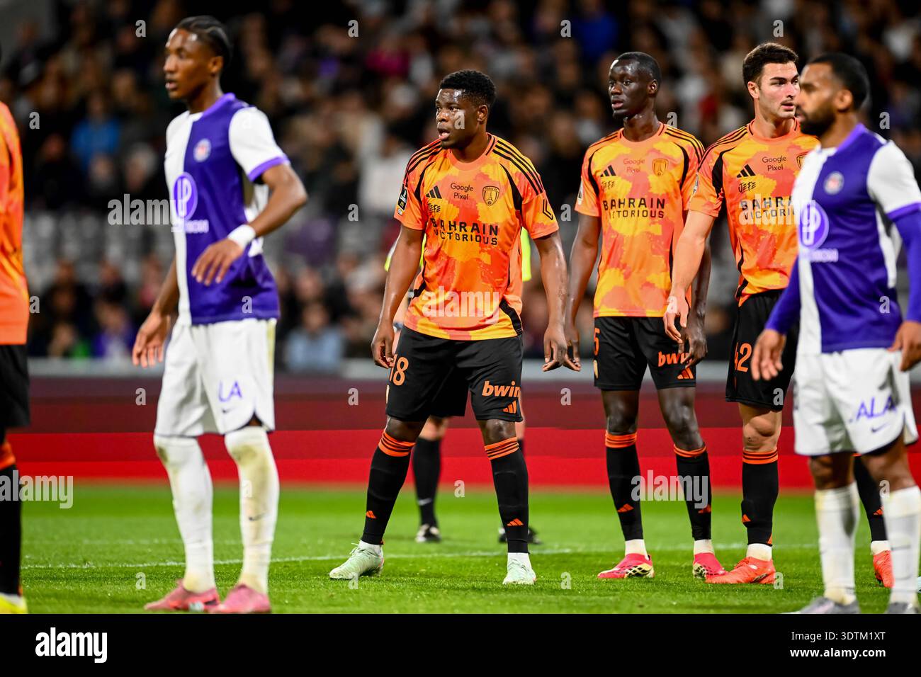 Marshall Munetsi of Paris FC and Moustapha Mbow of Paris FC during the ...