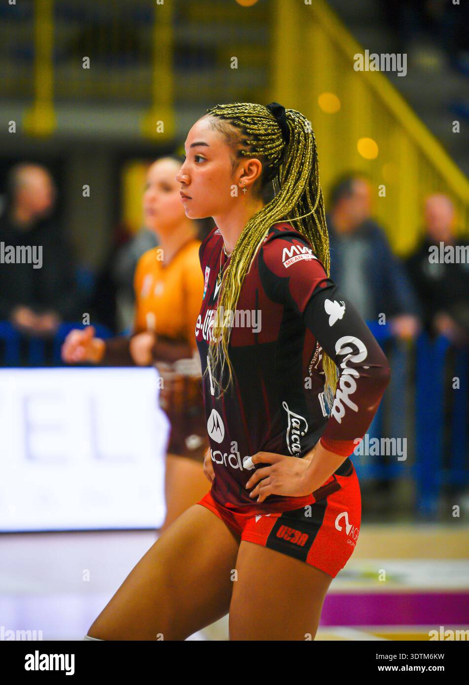 Valeria Battista ( eurotek laica uyba ) during Omag-Mt San Giovanni In ...