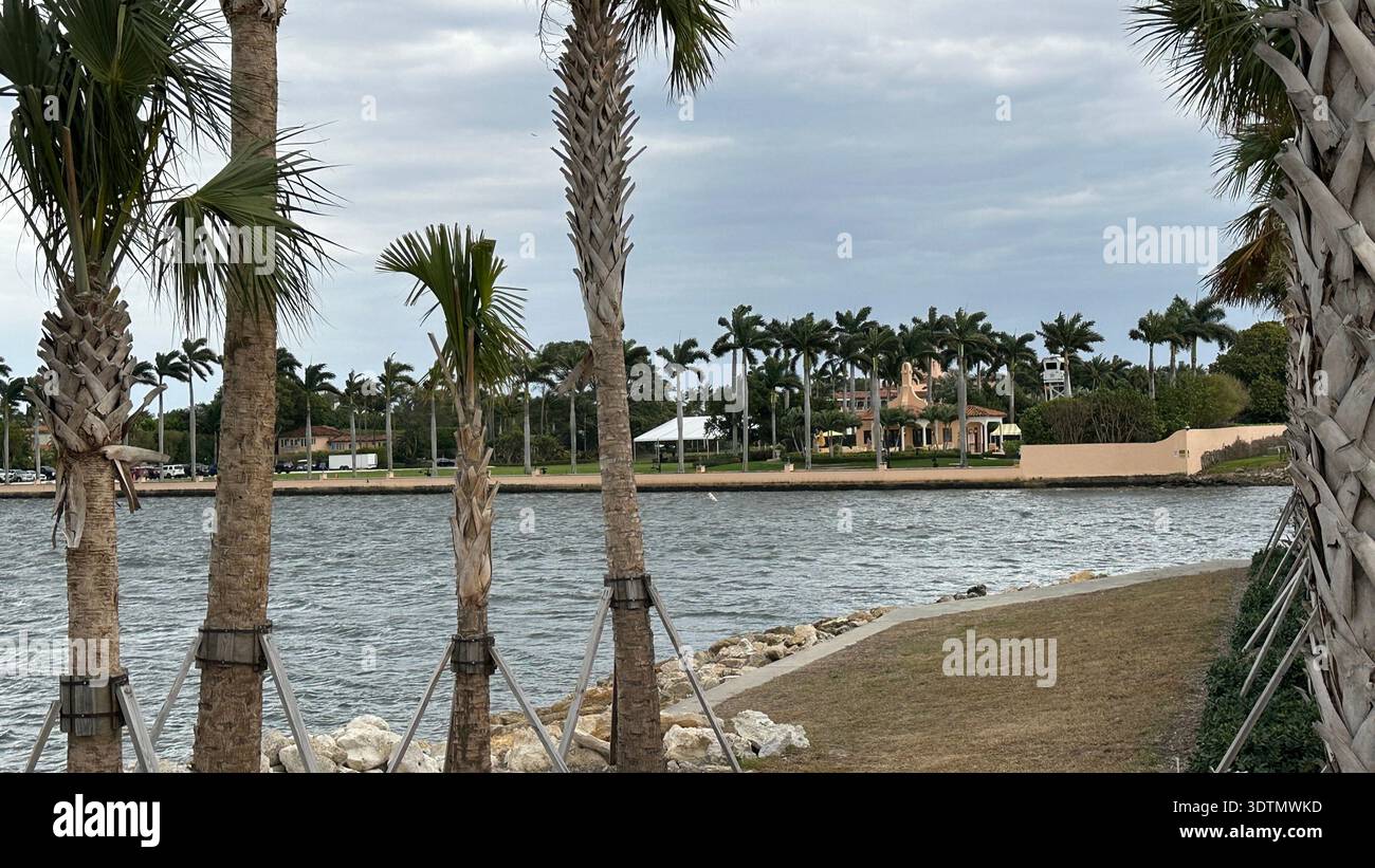 Palm Beach FL: Views of Mar-a-Lagowhere An armed man drove into the ...