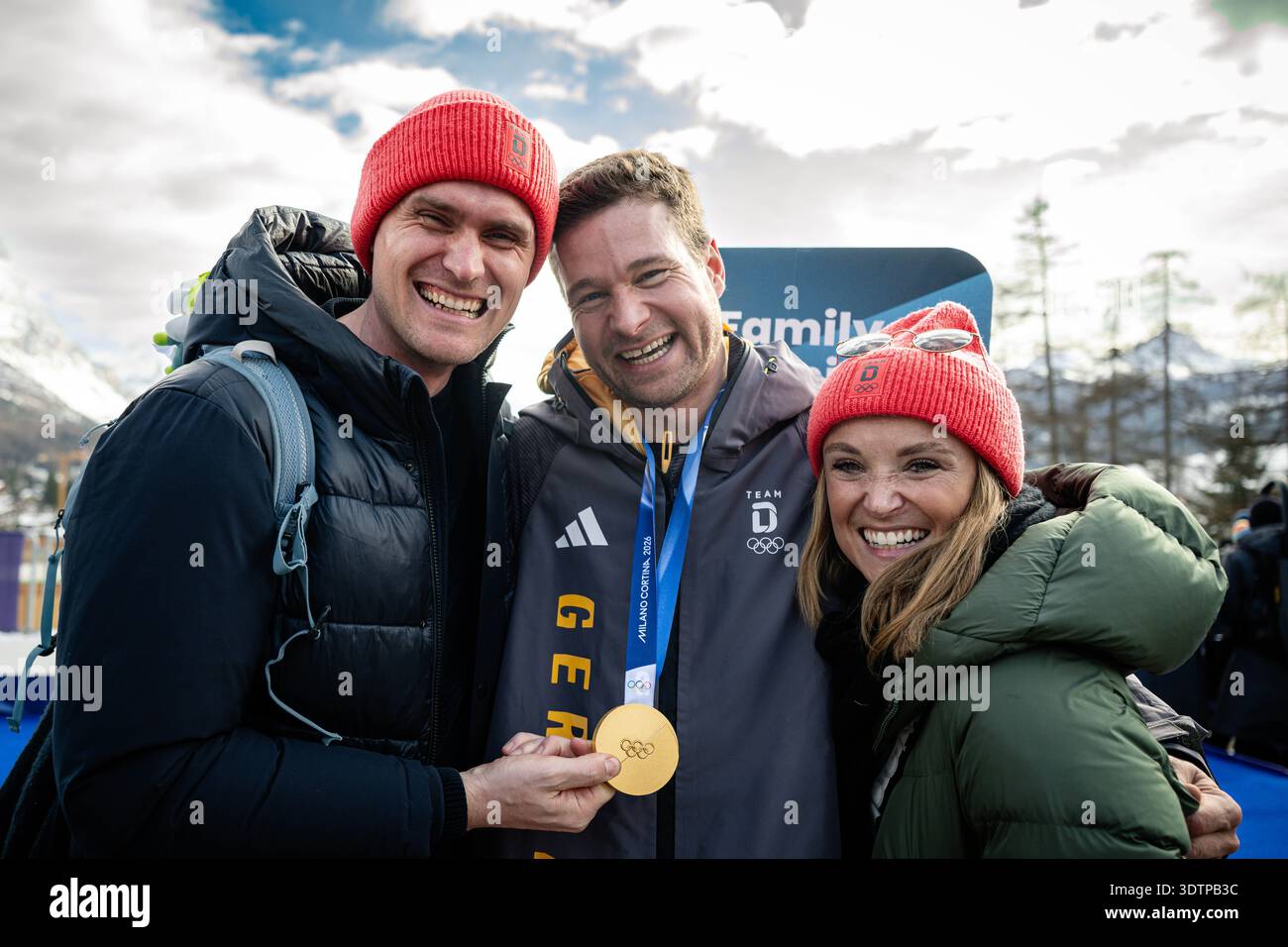 GER – Johannes Lochner celebrating his Gold Medal with Hannes and Nele ...
