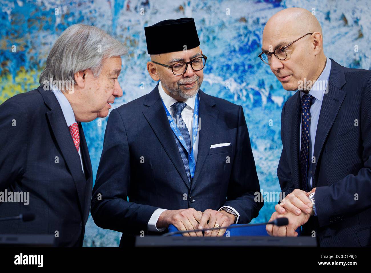 U.N. Secretary-General Antonio Guterres, left, Sidharto Reza ...
