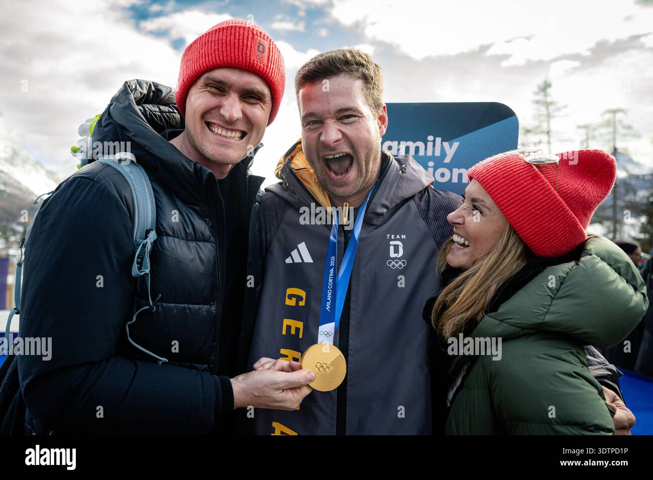 GER – Johannes Lochner celebrating his Gold Medal with Hannes and Nele ...
