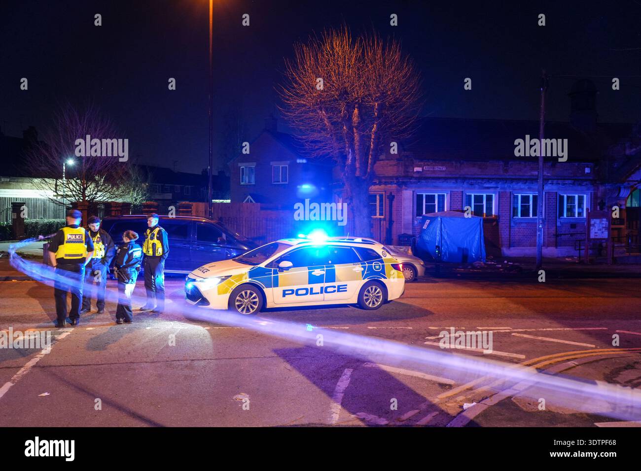 Crime scene foleshill hi-res stock photography and images - Alamy