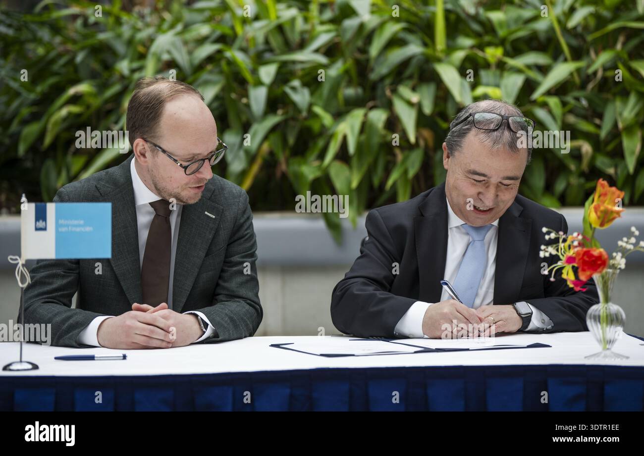 THE HAGUE – Outgoing State Secretary for Taxation, Tax Administration ...