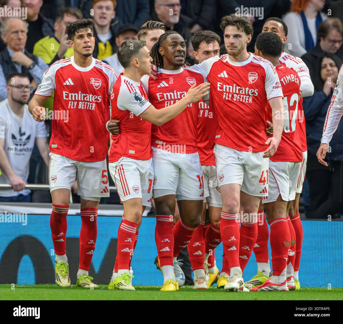 Tottenham Hotspur v Arsenal - Premier League - Tottenham Hotspur ...