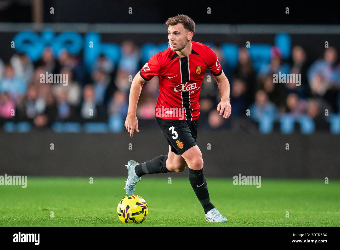 Toni Lato of RCD Mallorca during the La Liga EA Sports match between RC ...