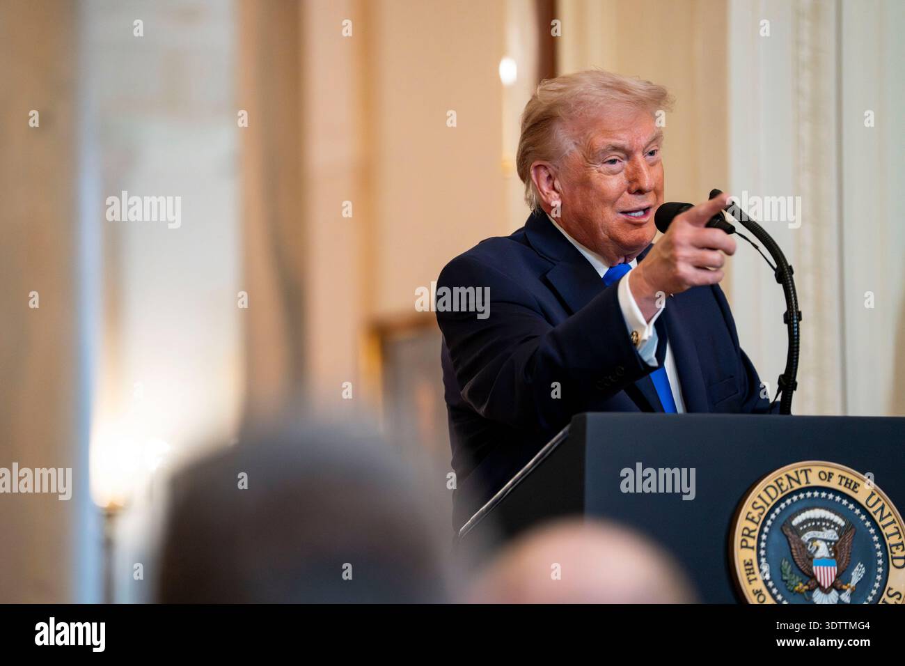 President donald trump angel hi-res stock photography and images - Alamy