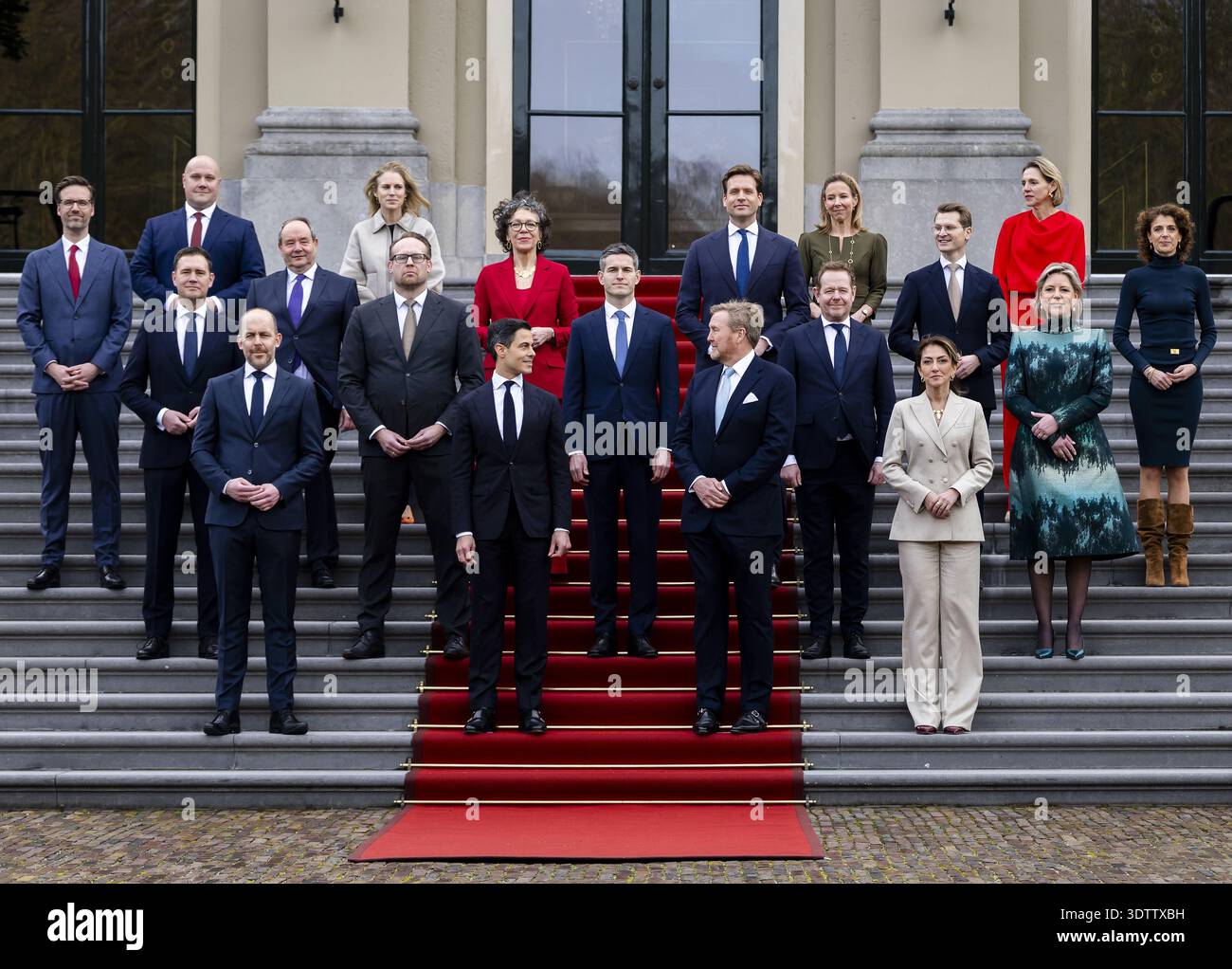 THE HAGUE – King Willem-Alexander traditionally poses for a photo with ...