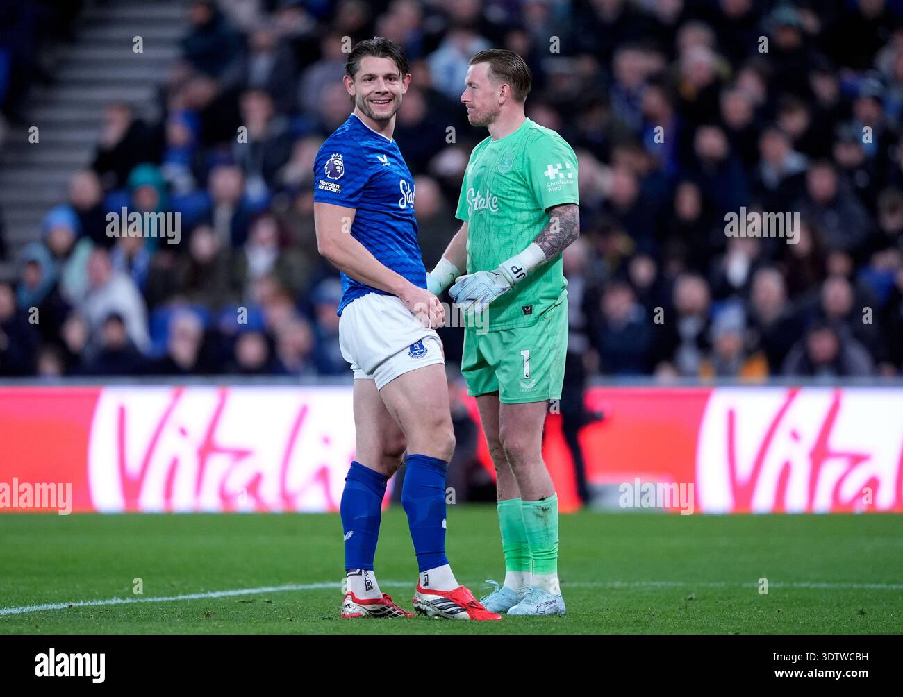 Everton's James Tarkowski and goalkeeper Jordan Pickford during the ...