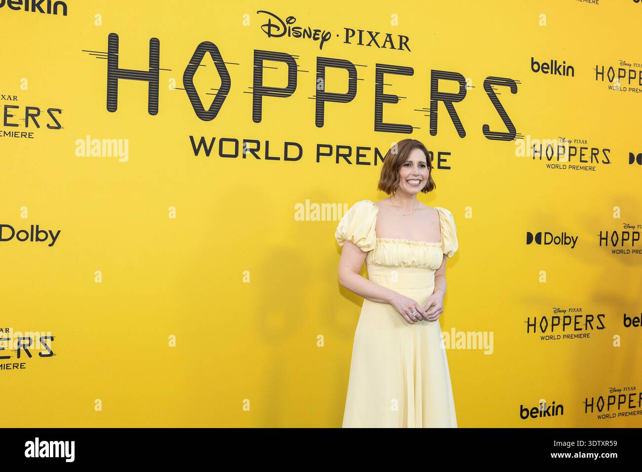 Vanessa Bayer attends the arrivals of the World Premiere of Disney and ...