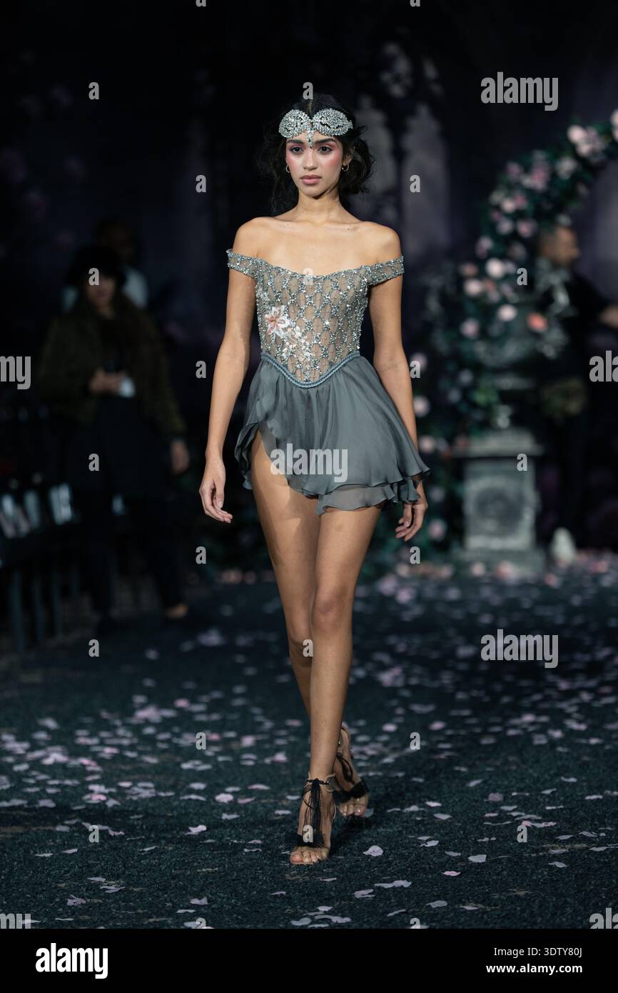 A model walks during the Rehearsal at the Aadnevik show during London ...