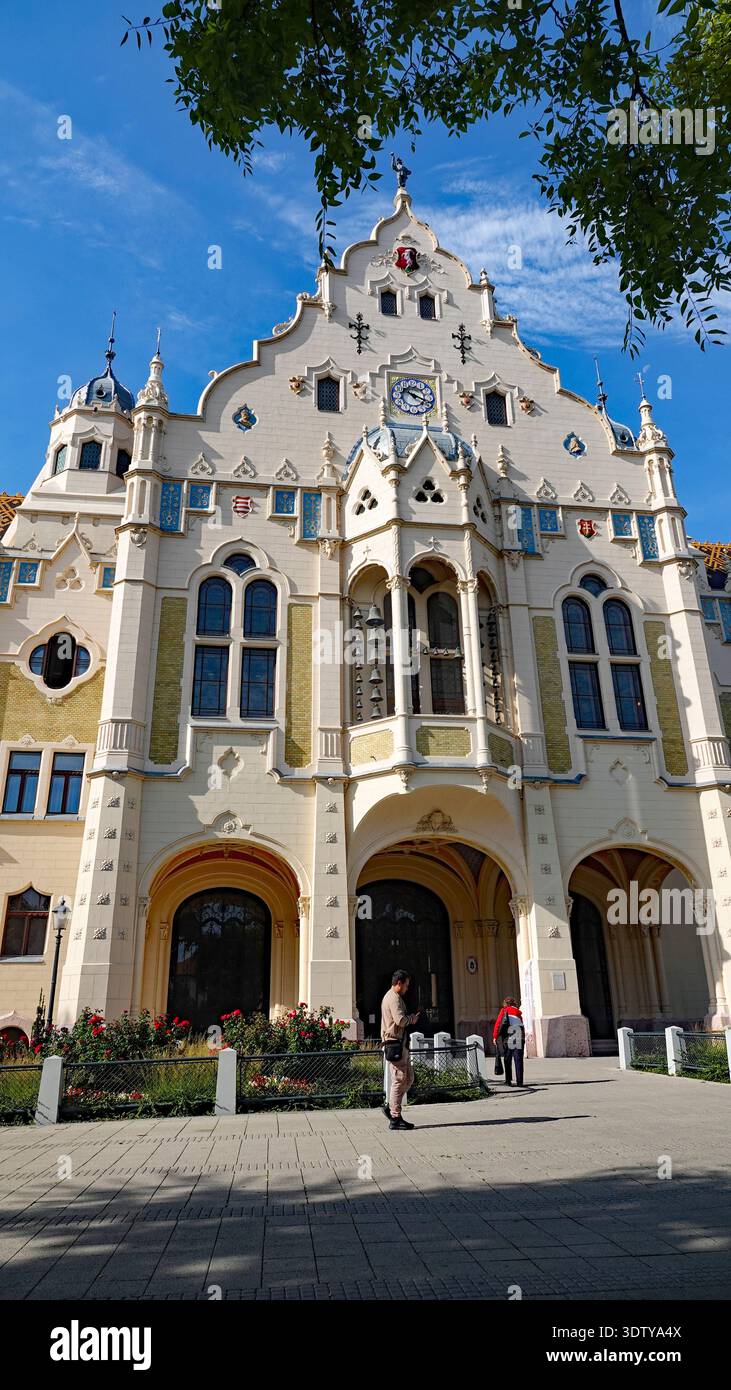 Hungary, Kecskemét: City Hall by architect Ödön Lechner, nicknamed the ...