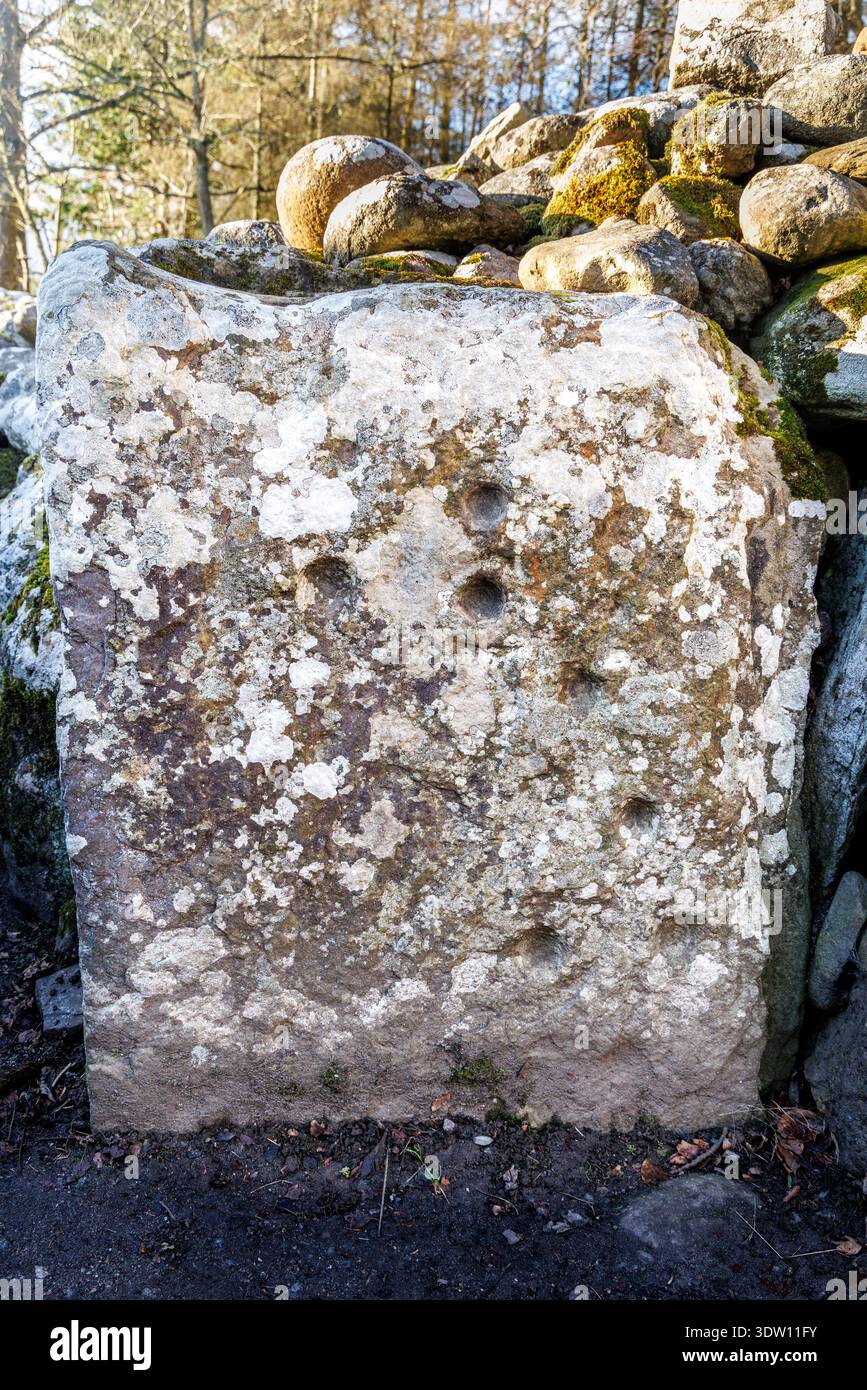 Stone with Pictish rock art, South-West Cairn, Clava Bronze Age cairns ...